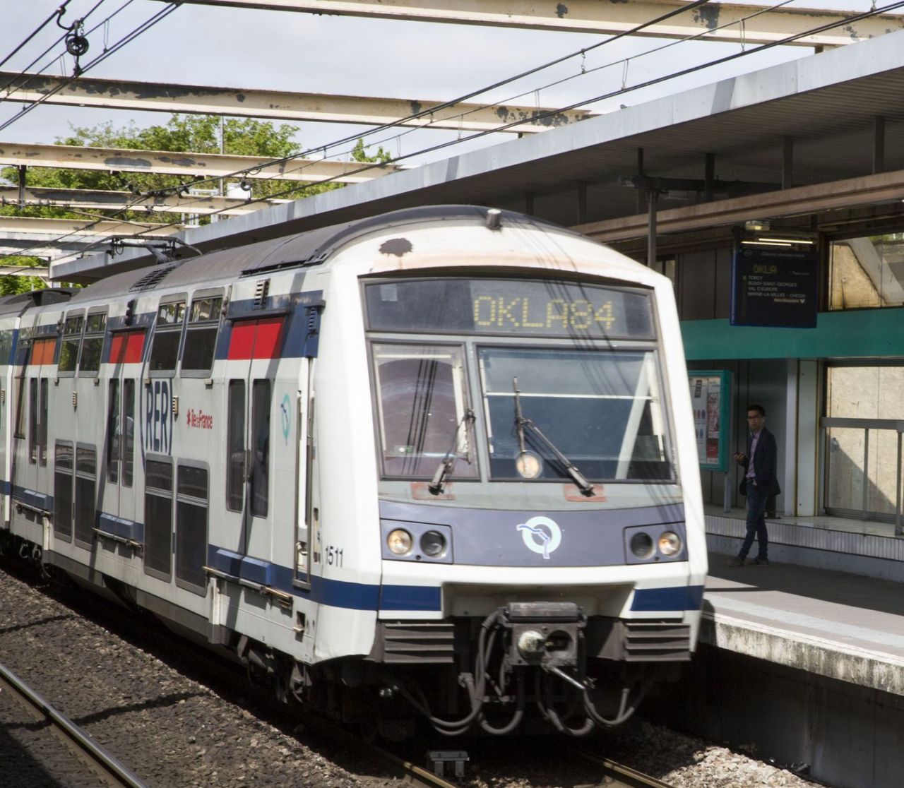 Davantage de trains sur le RER A aux heures de pointe en 2018 - Le Parisien