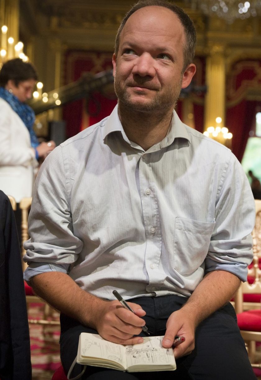L'œil du dessinateur Mathieu Sapin - Le Parisien
