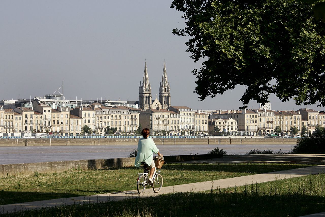 La région Aquitaine-Limousin-Poitou-Charentes baptisée « Nouvelle ...