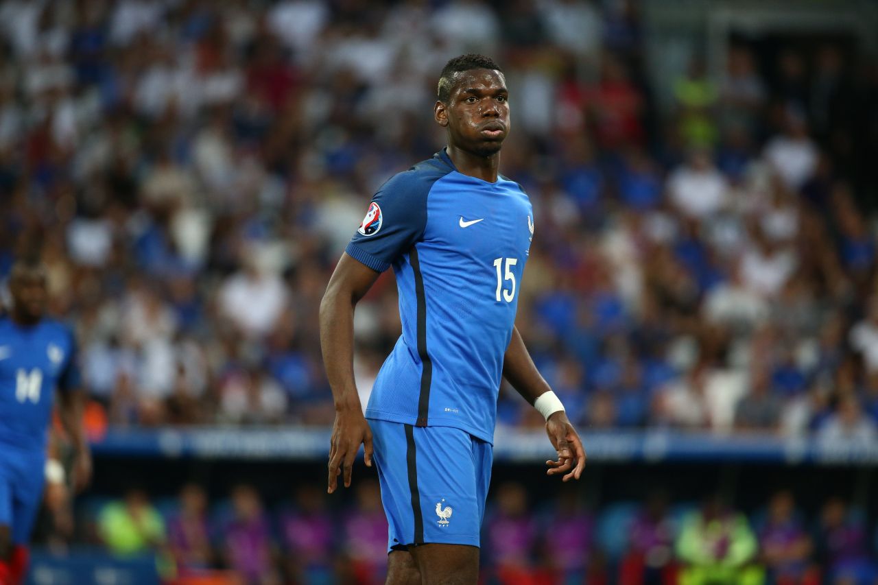 EN IMAGES. Foot : les dix plus gros transferts de l'histoire - Le Parisien