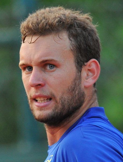 Mathias Bourgue compte investir - Le Parisien