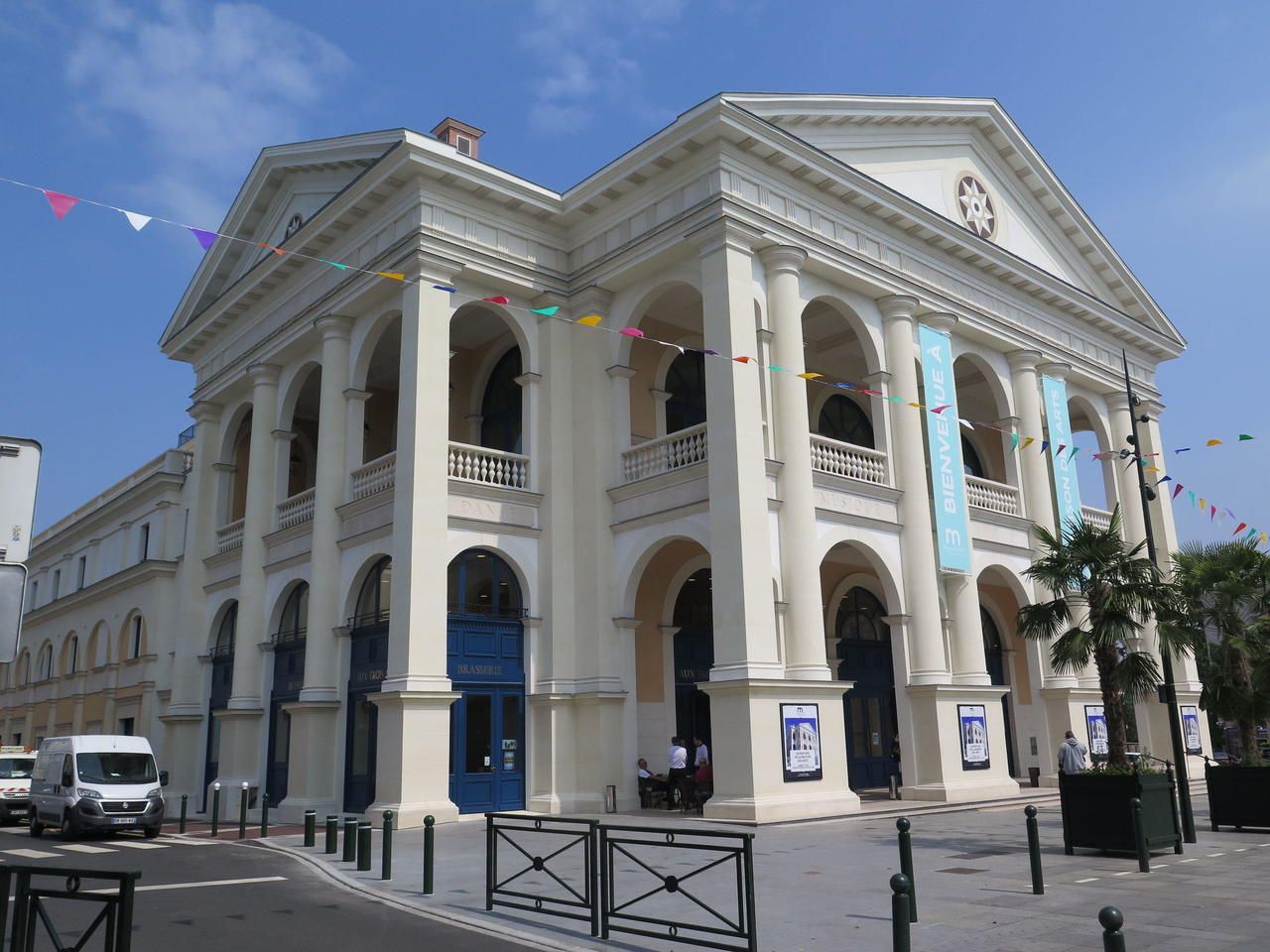EN IMAGES.Visitez en avant-première l’extraordinaire palais culturel du ...