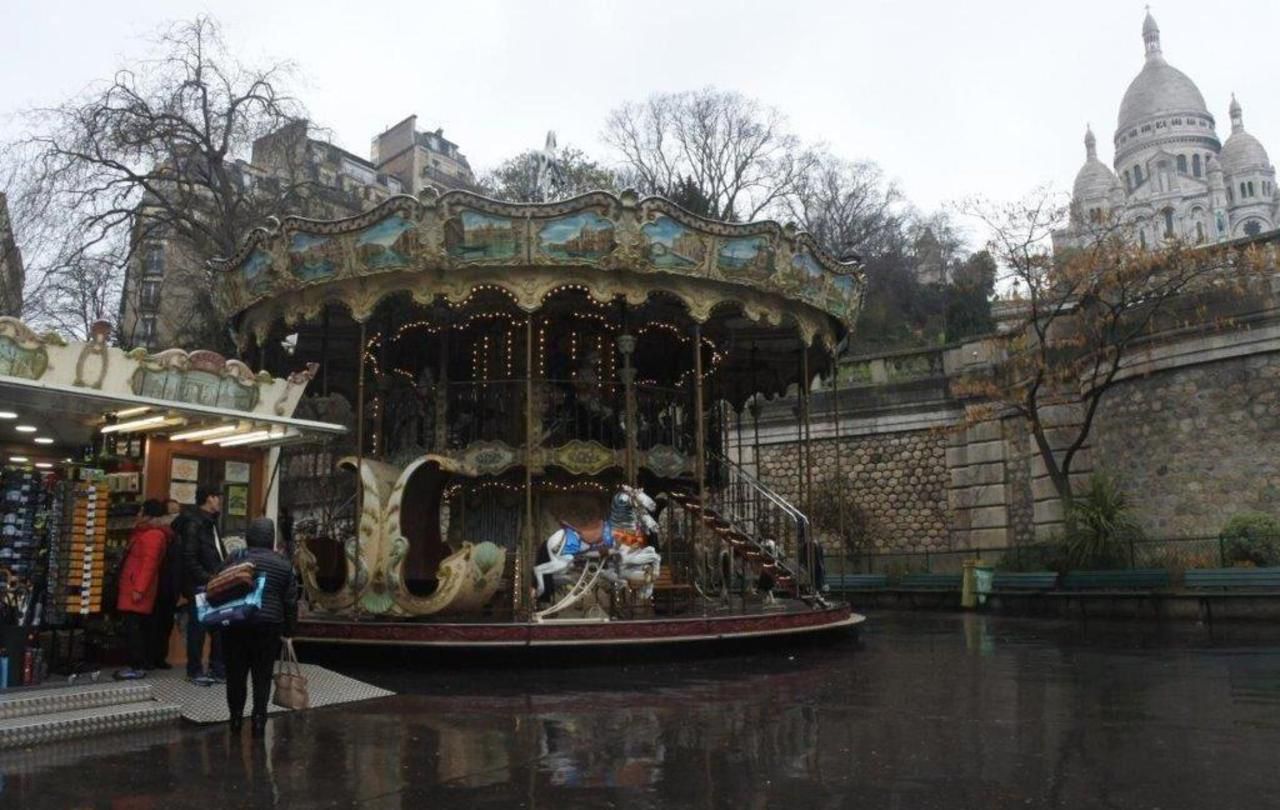 Souhaitez-vous le retour des manèges gratuits à Paris ? - Le Parisien