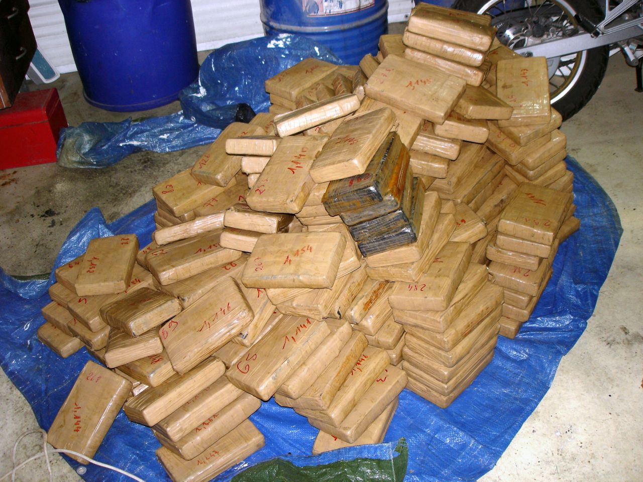 VIDEO. Drogue : saisie record de coke au bilan des douanes - Le Parisien