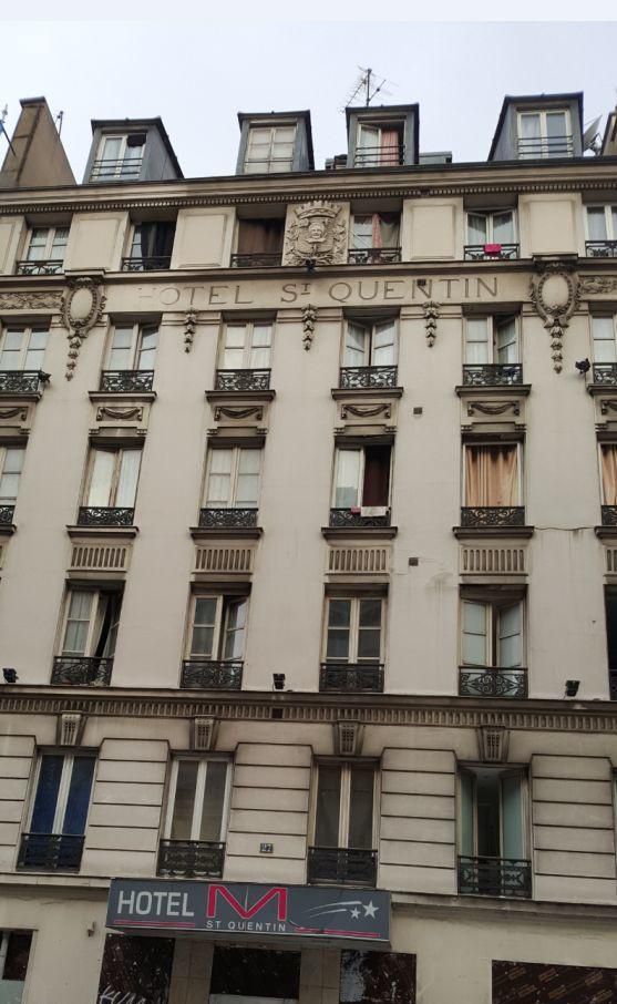 Paris : l’hôtel Saint-Quentin, devenu squat, exaspère les riverains ...