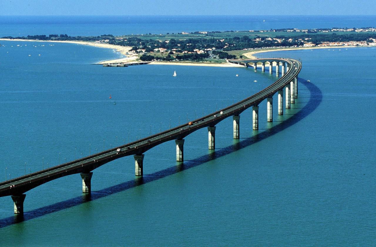 Pont De L le De R Une Malfa on L origine De La Rupture D un C ble Pont De L le De R Une Malfa on L origine De La Rupture D un C ble