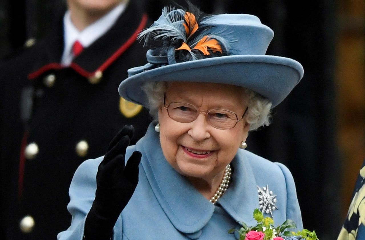 Royaume-Uni : un 94e anniversaire confiné pour la Reine - Le Parisien
