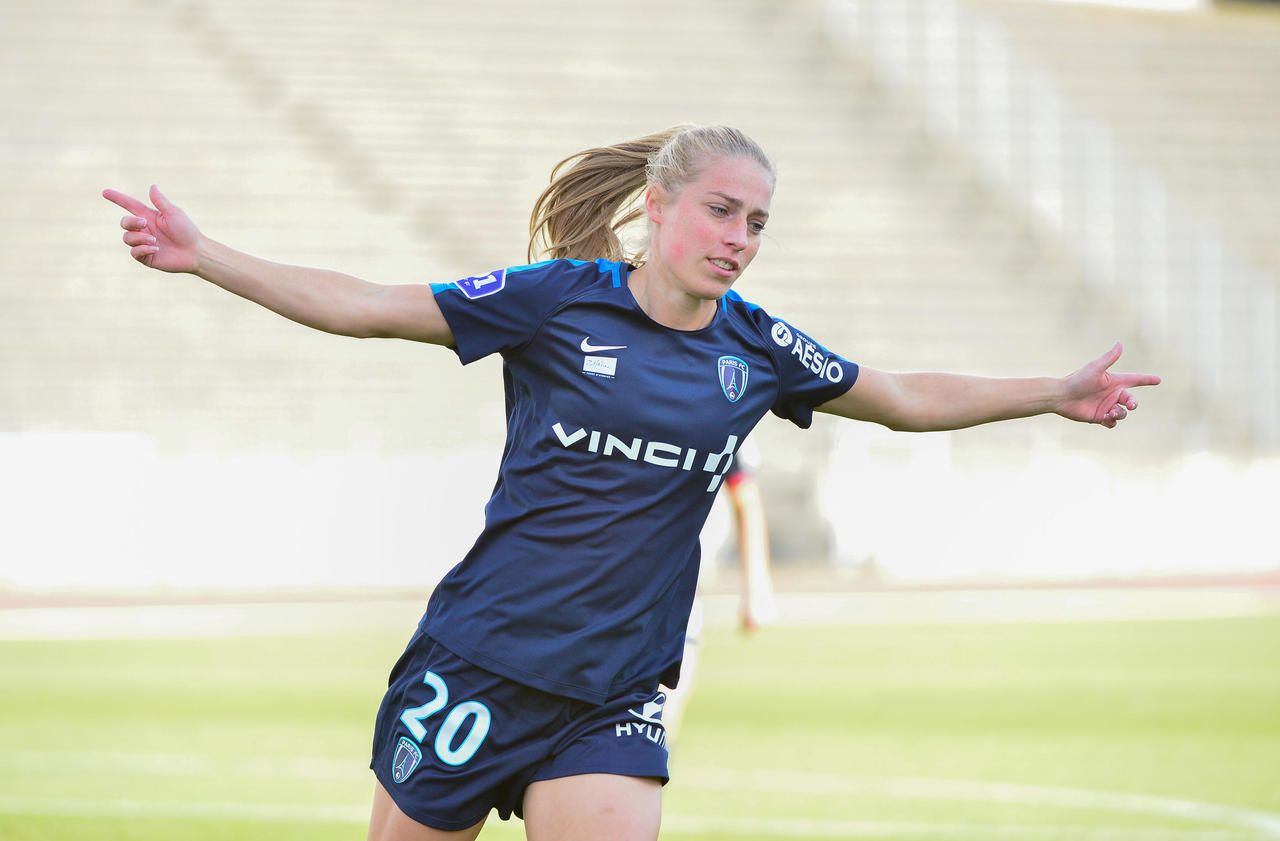 D 1 féminine : le Paris FC continue de foncer, Fleury fait du surplace ...