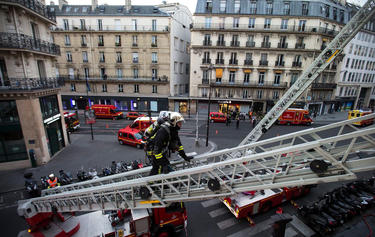 Ile-de-France : la brigade des sapeurs-pompiers de Paris recrute 800 ...