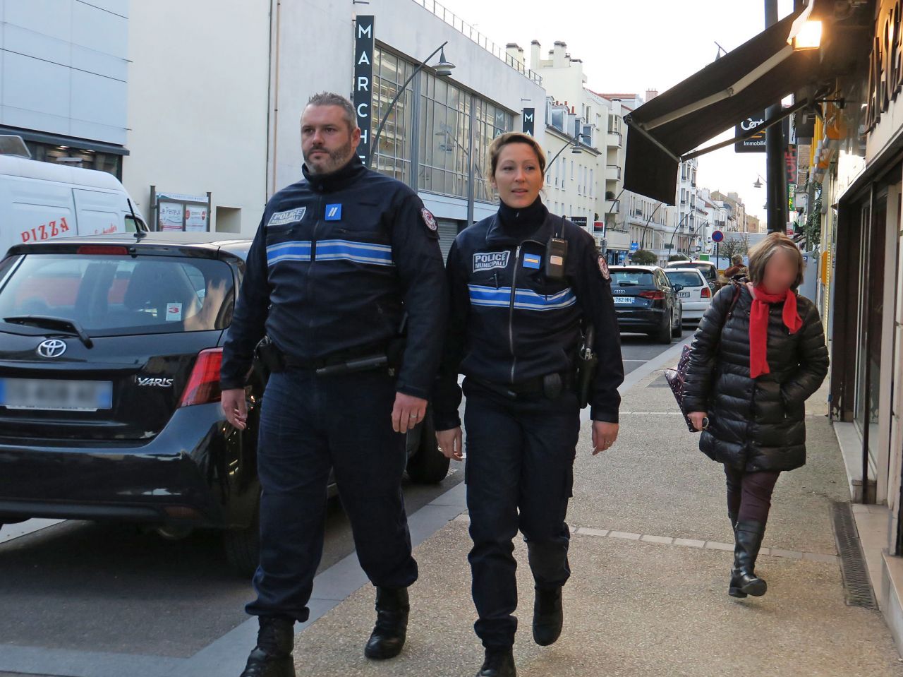 Armée, la police municipale patrouille aussi en soirée - Le Parisien