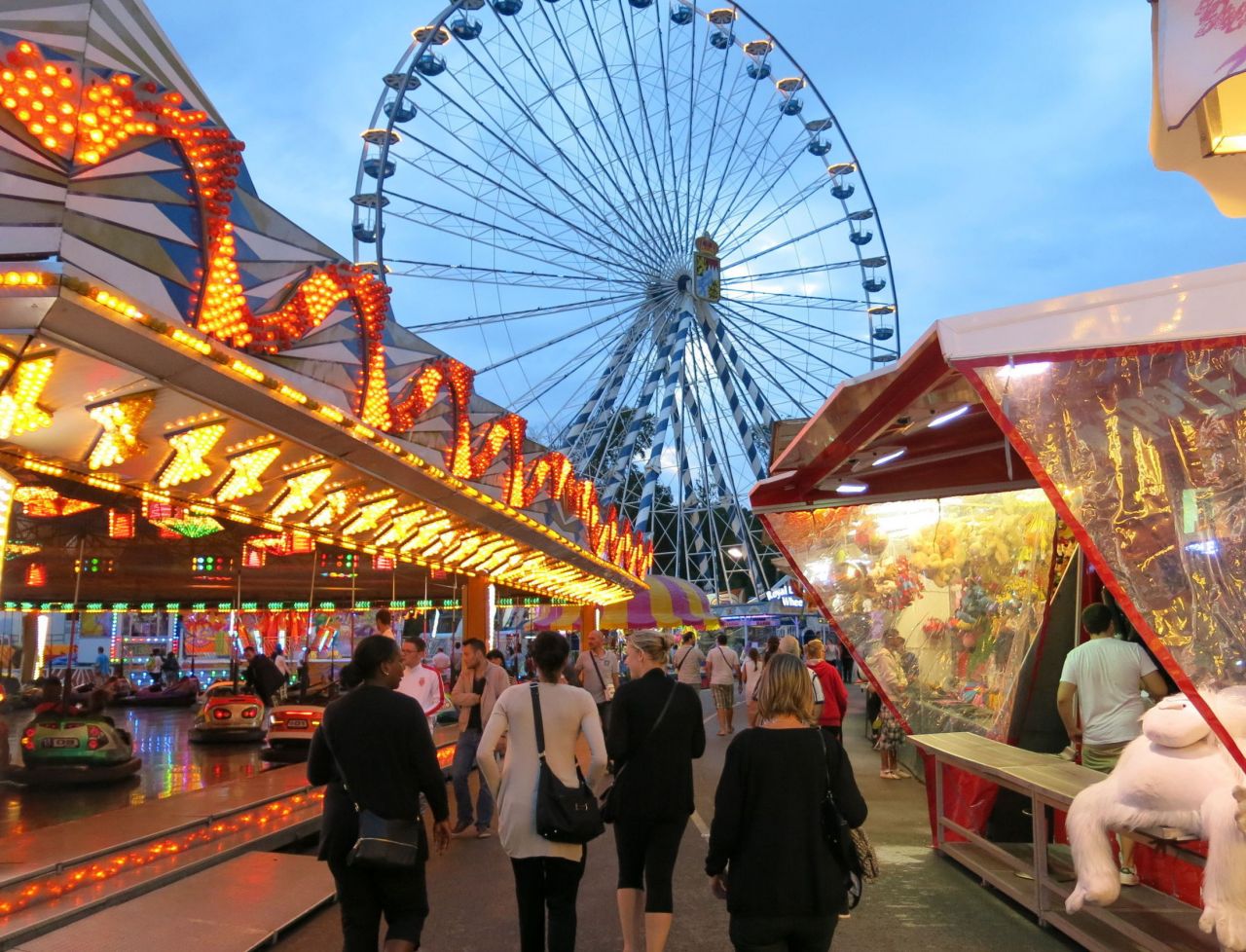 Derniers tours de manège - Le Parisien