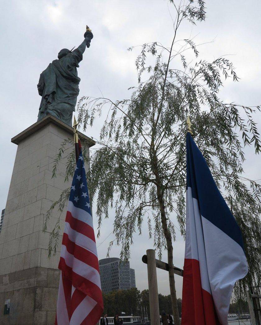 Paris : l’amitié franco-américaine enracinée dans l’île aux Cygnes - Le ...