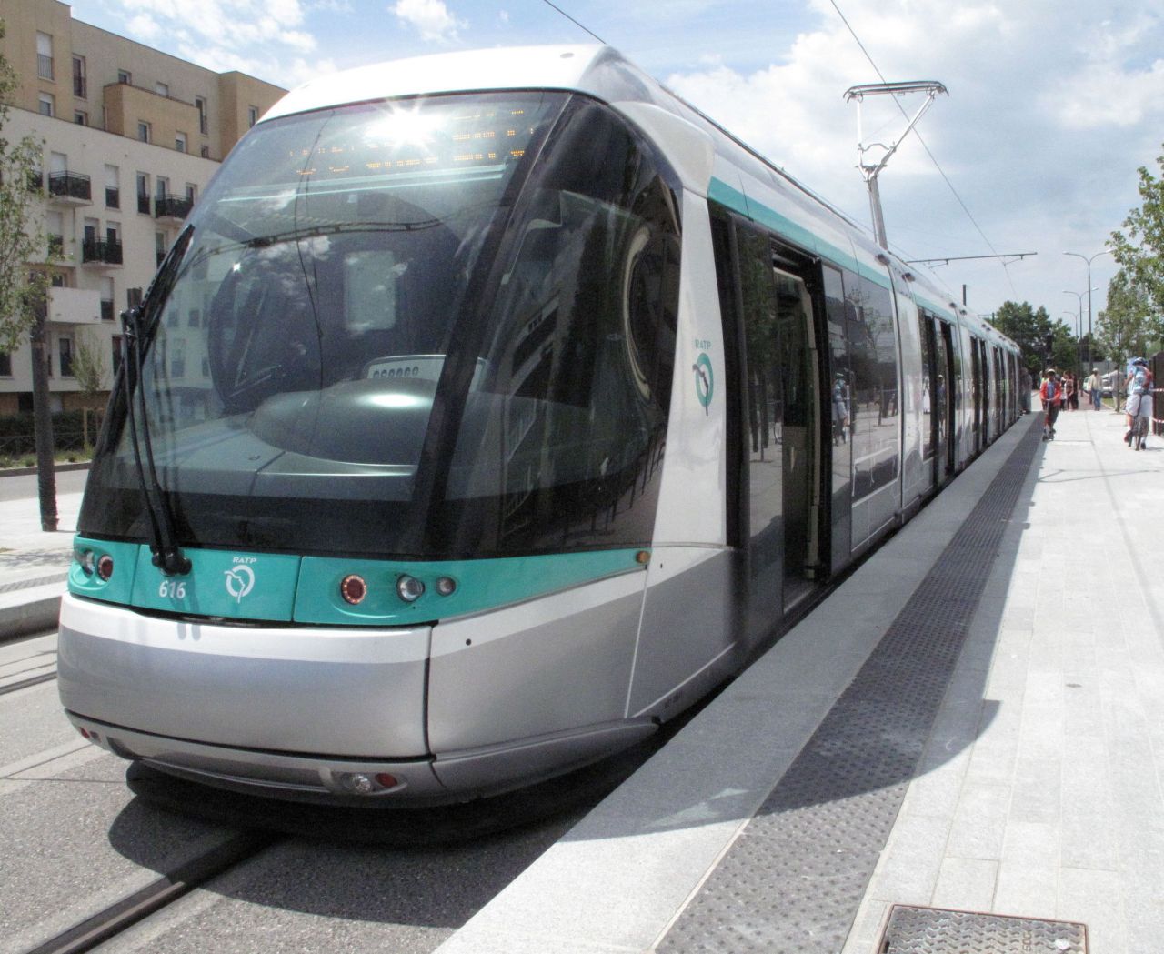 Début des essais de signalisation du tramway T6 - Le Parisien
