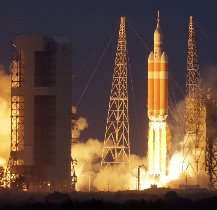 Orion, deux tours de Terre et puis revient - Le Parisien